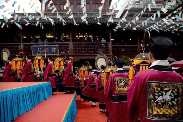 Taoist clothes and ritual garments - 道教世界 - Dao World